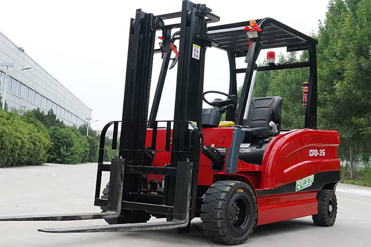 Electric Forklifts: A Green and Efficient Solution for Future Logistics ...
